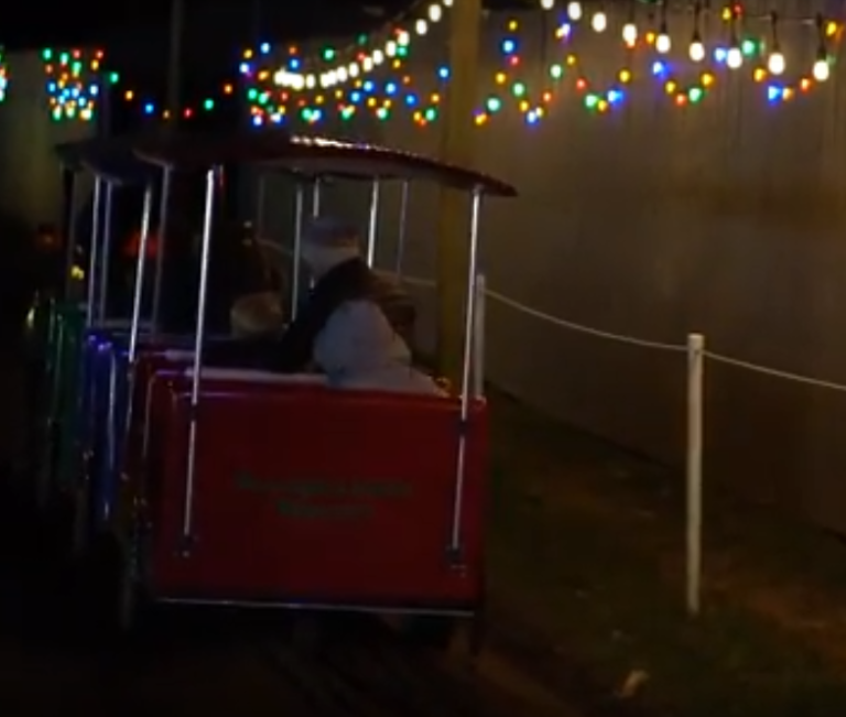 Time for Holiday Hayrides at Arasapha Farms – MainLineBiz.com